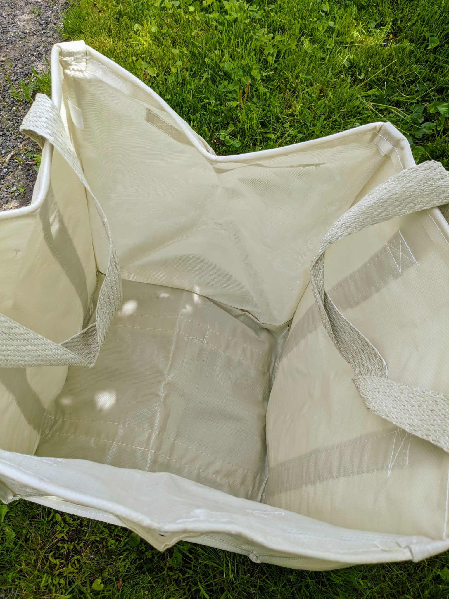 Using My Multi-Purpose Heavy Duty Garden Totes Around the Farm - The ...