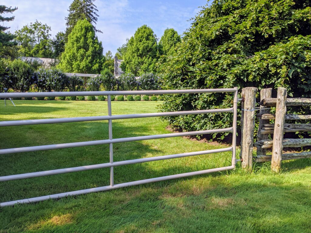 Replacing the Fence Gate Posts - The Martha Stewart Blog