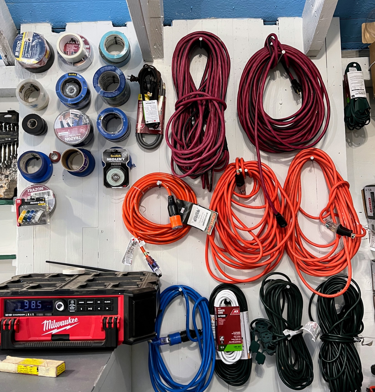 A Summer Soirée at The Pridwin Hotel & Cottages on Shelter Island - The ...