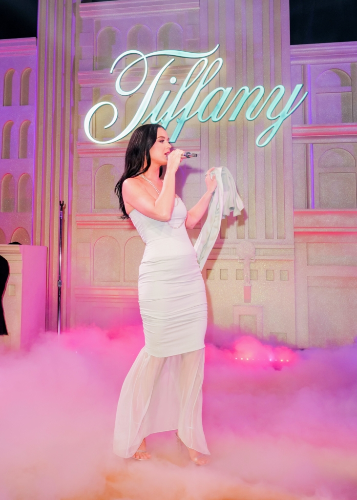 Visiting the Newly Renovated Tiffany & Co. Flagship Store, The Landmark ...