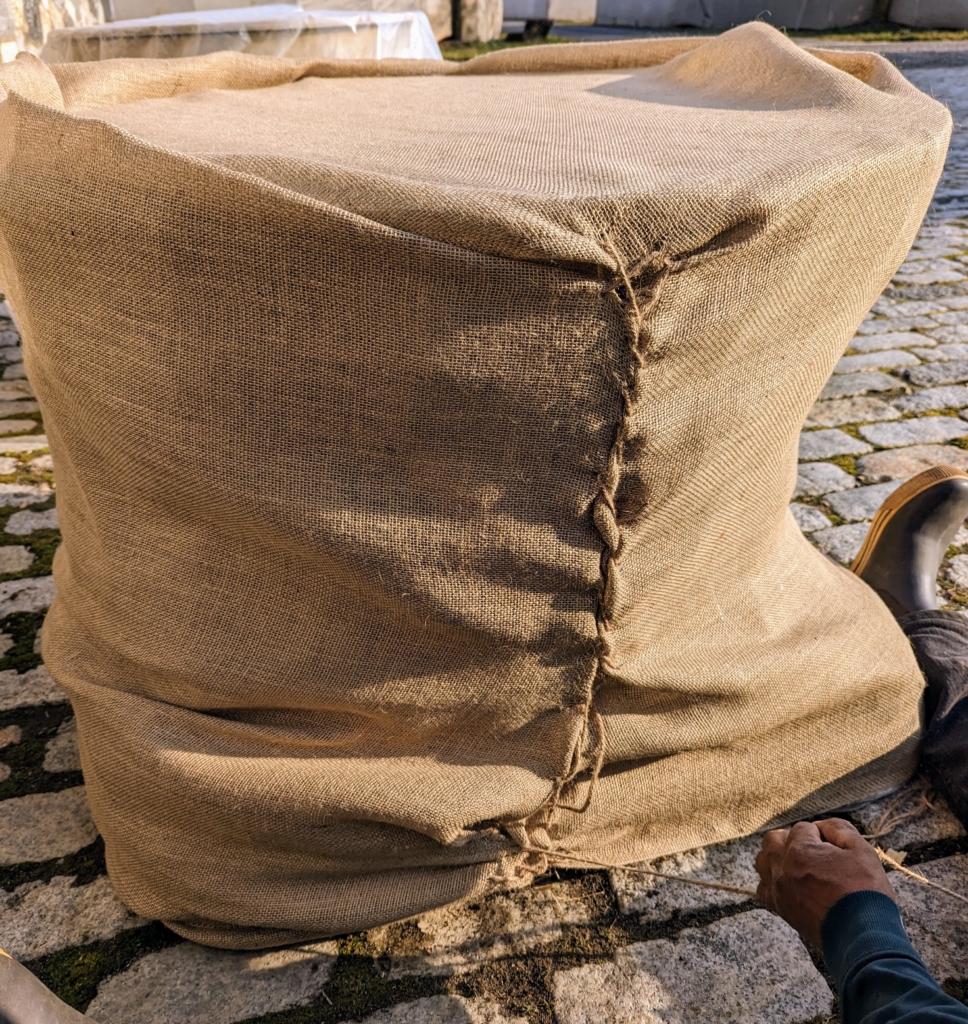 Covering Outdoor Garden Containers and Birdbaths with Burlap for the ...